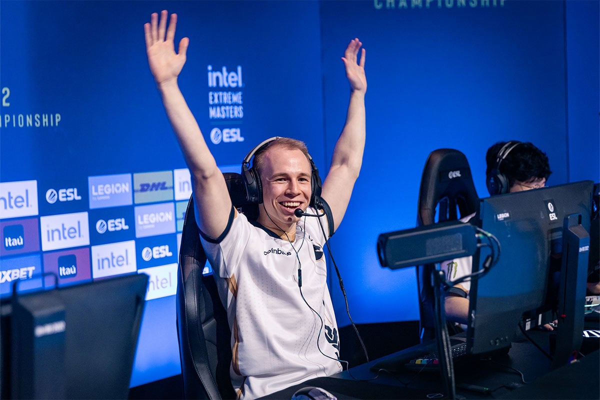 EliGE CS2 Settings: Mouse, Crosshair, Viewmodel & More (2025) - Hotspawn